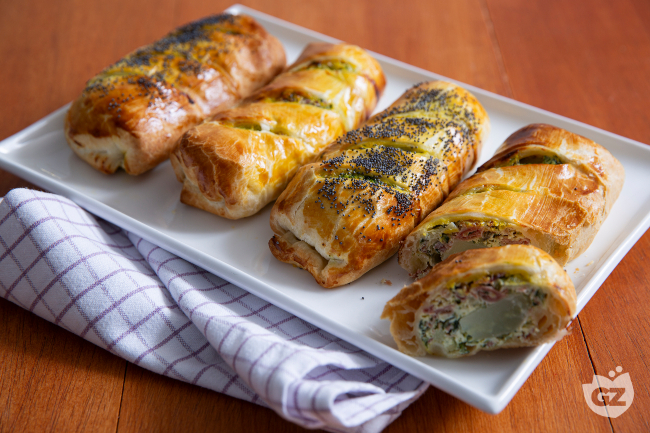 Mini strudel com acelga, ricota e speck - Receitas italianas do ...
